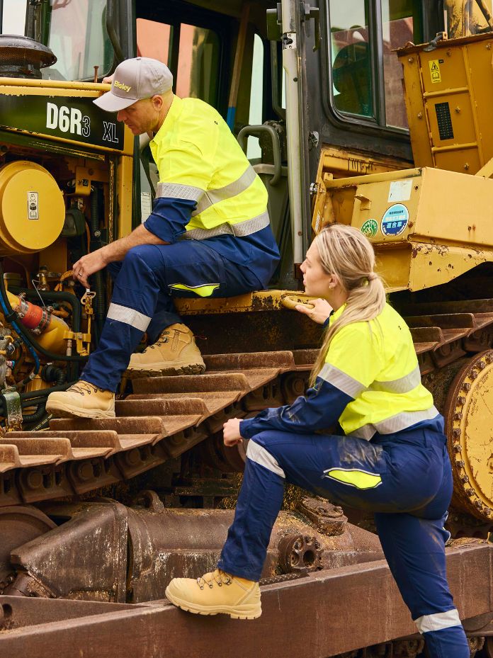 Find The 磊 Latest Workwear Clothing | Bisley Workwear